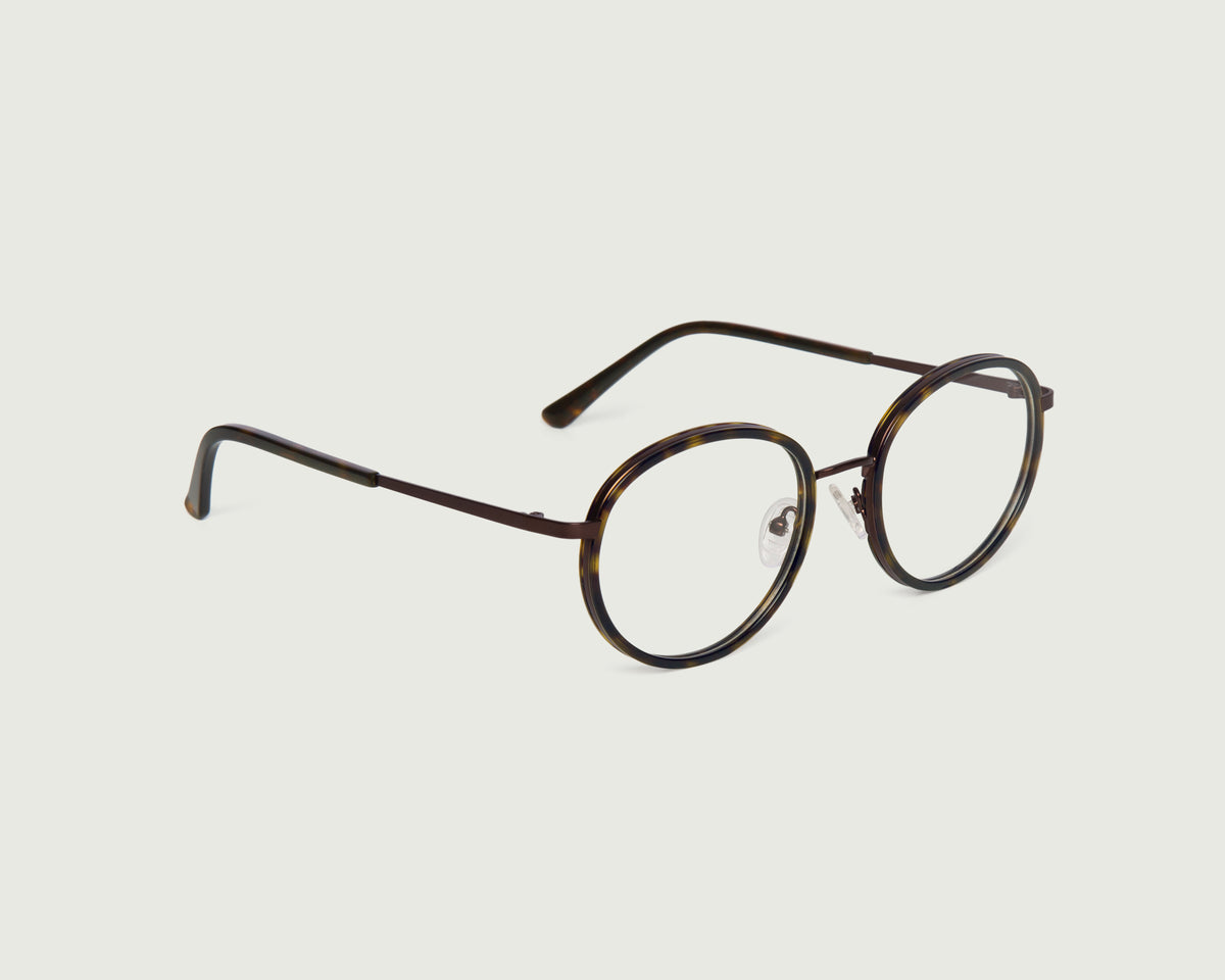 Alvaro – Sunnies Studios